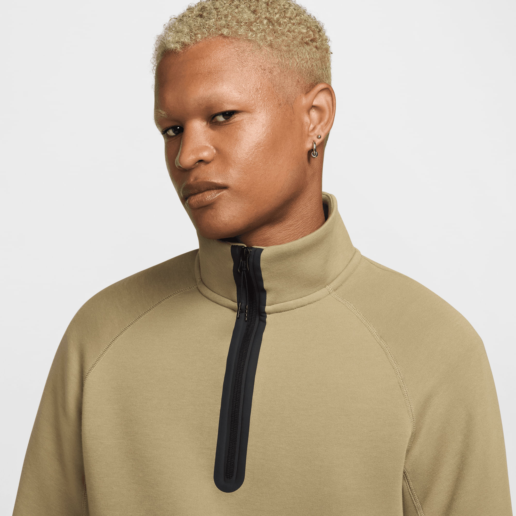 Sudadera NIKE Tech Fleece marrón - Foot on Mars
