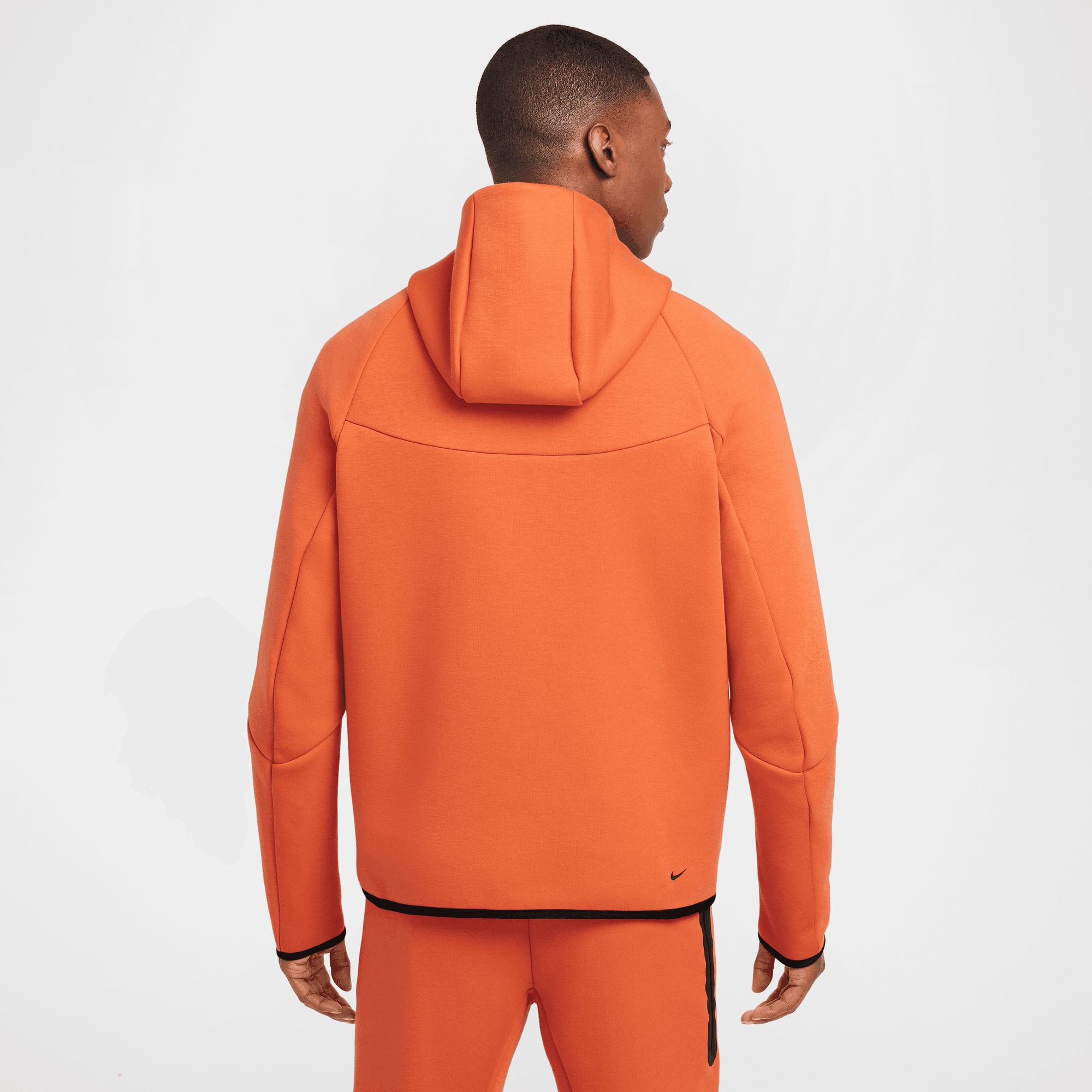 Chaqueta NIKE Tech naranja - Foot on Mars